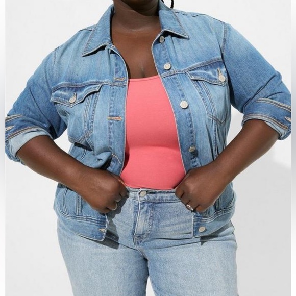 torrid | Jackets & Coats | Torrid Light Wash Denim Relaxed Fit Trucker ...